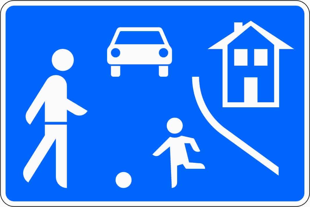 Parken In Einer Spielstrasse